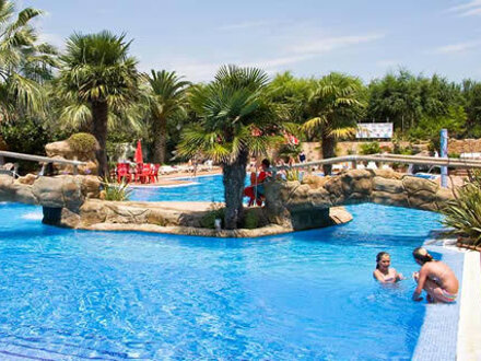 Camping Spain // Find the best campsites in Spain // Alan Rogers