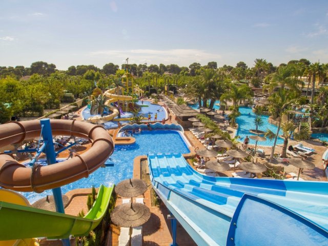 Camping Spain // Find the best campsites in Spain // Alan Rogers