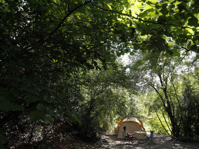 Naturist Camping | 105 Nudist Campsites Reviewed | Alan Rogers | Alan ...