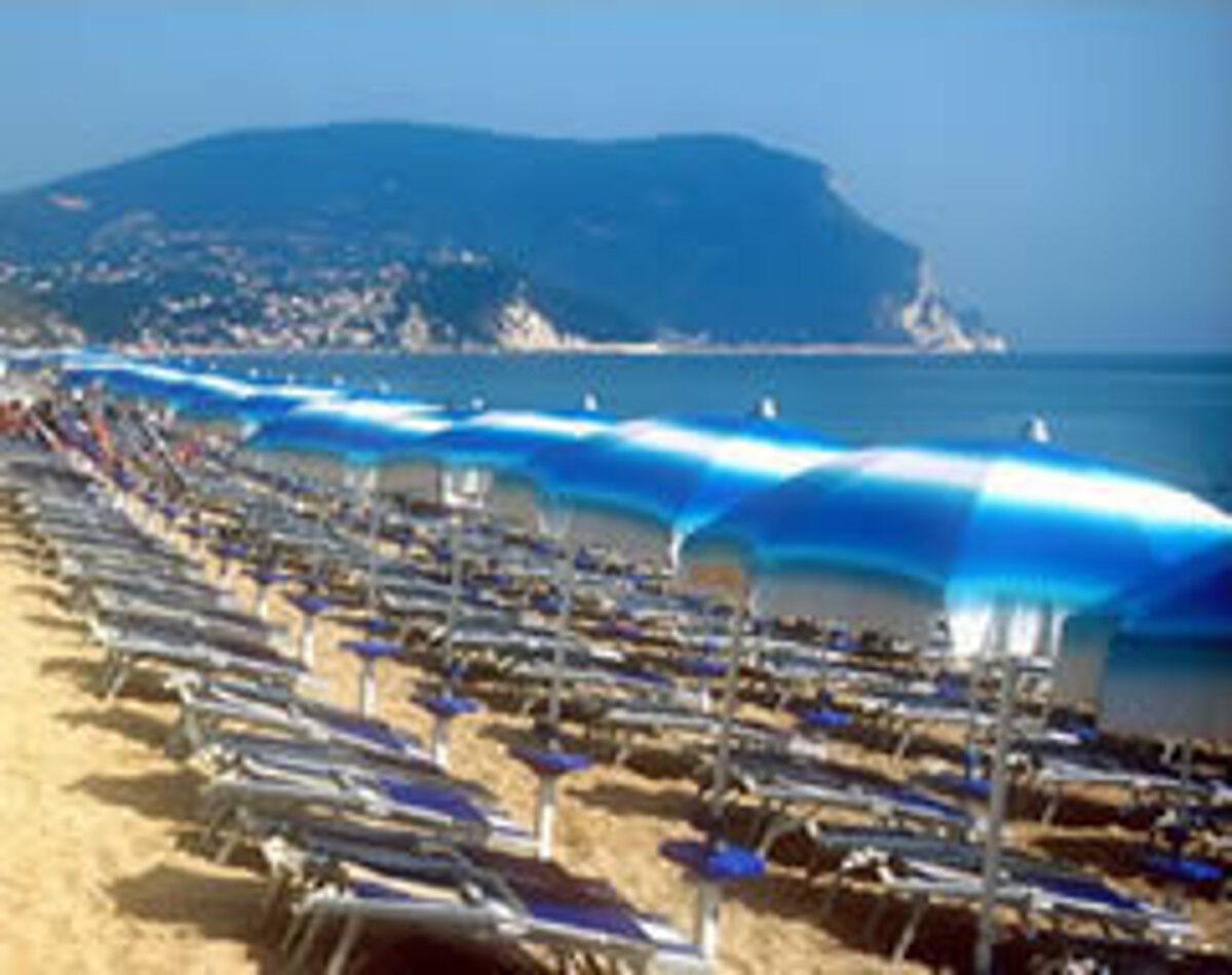 Numana Blu Camping Village | Alan Rogers