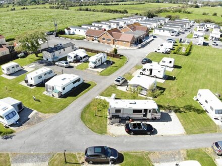 Adult Only Campsites // Adult Only Caravan Parks // Alan Rogers