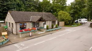 Castleton Caravan and Motorhome Club Site | Alan Rogers