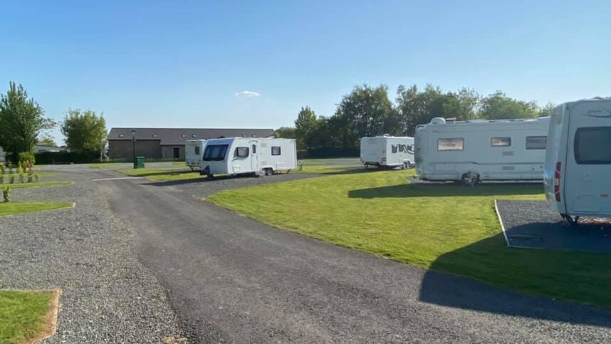 Bridge House Marina & Caravan Park | Alan Rogers
