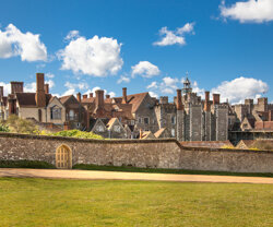 England's Grand Estates: 7 Stunning Country Manor Houses | Alan Rogers