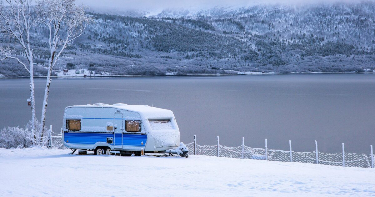 Top 10 Must Have Items For Winter Camping | Alan Rogers